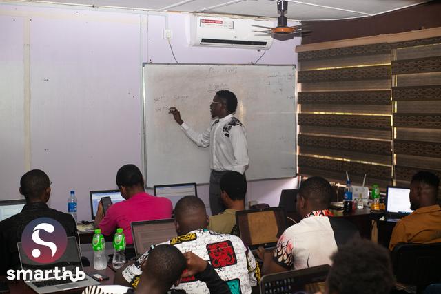 About Smarthub Academy | Shaping the Next Generation of Tech Talent